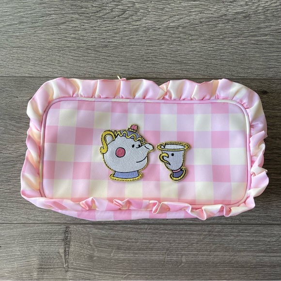 Stoney Clover Lane | Bags | Stoney Clover Lane Pink Ruffle Picnic Pouch ...